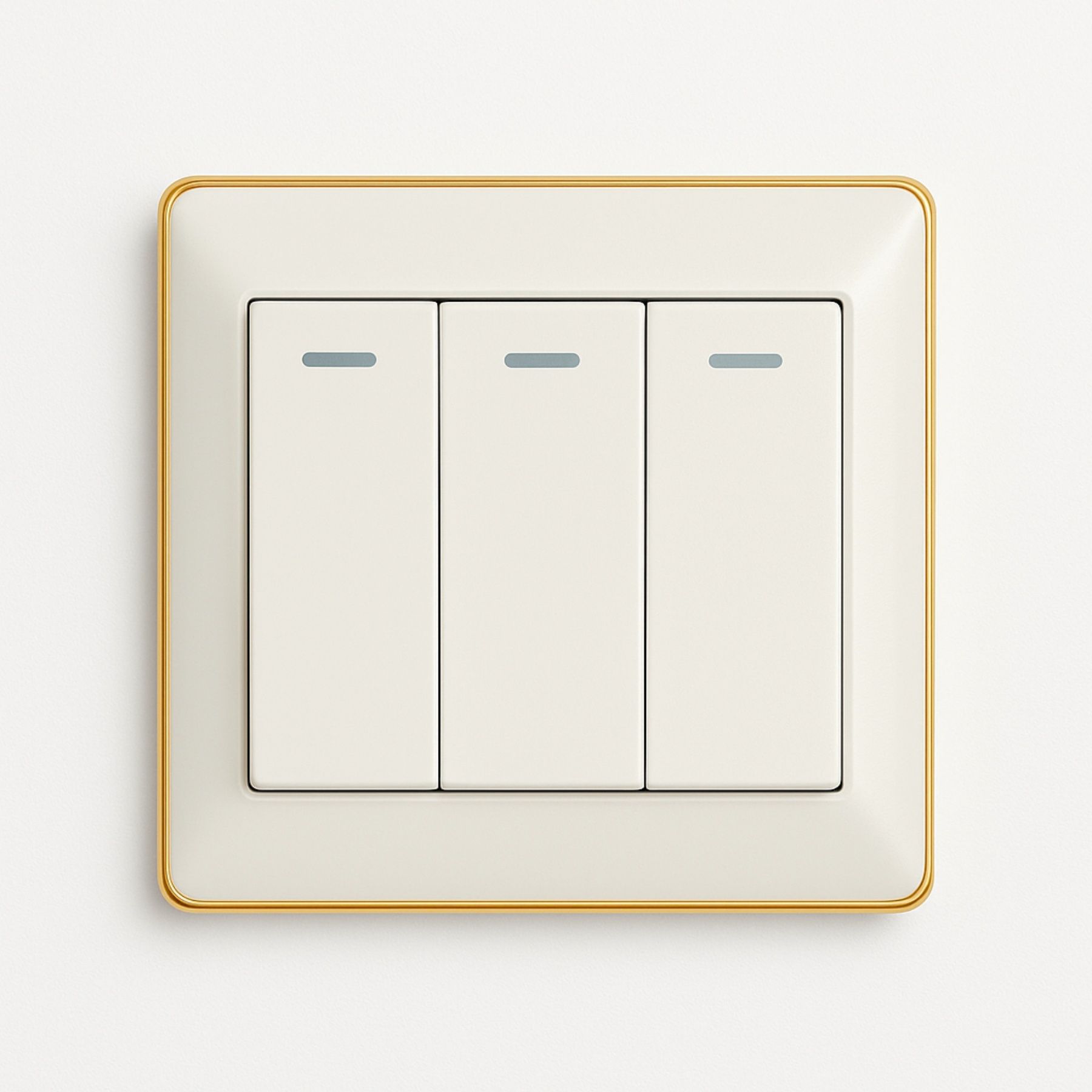 Switch outlet 3 Gang 1 - 13A (White) | BlueSea Hardware